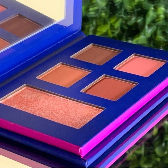 Tresluce | Makeup | Tresluce Beauty Destinos Snackable Eyeshadow ...